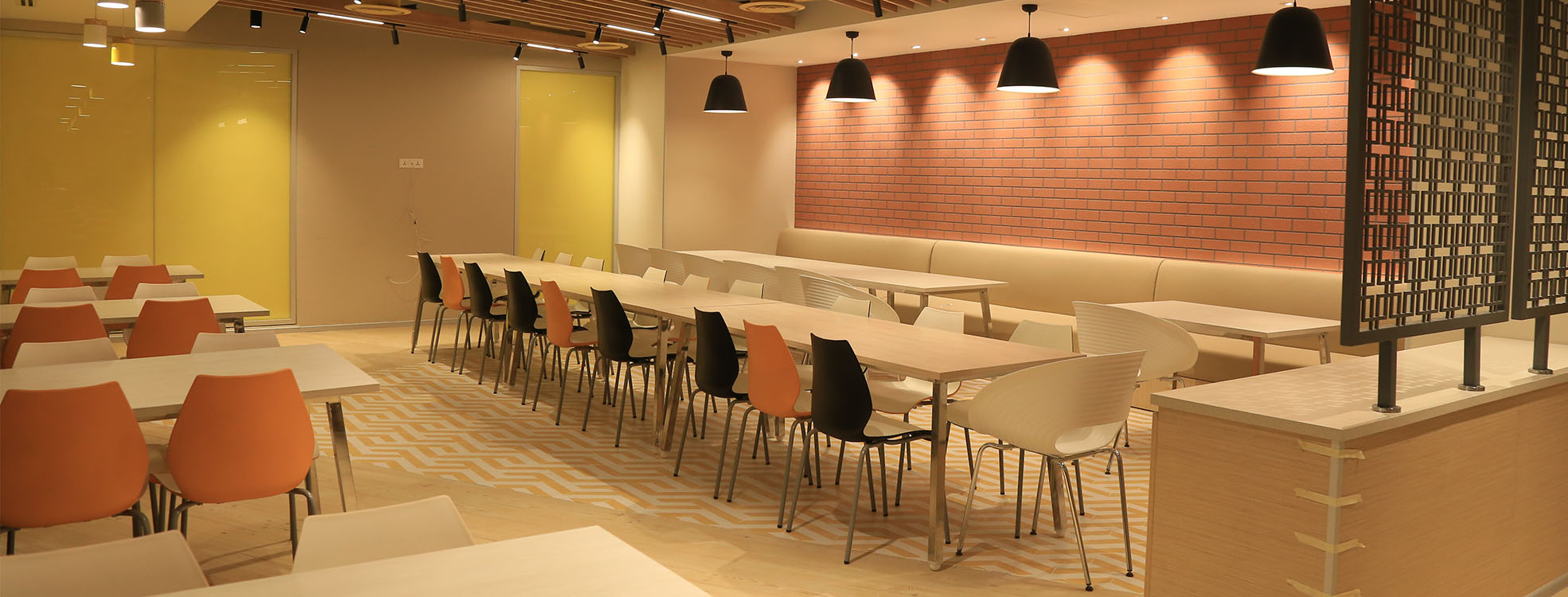 Office Cafeteria and Training Room Furniture - Ubalpine