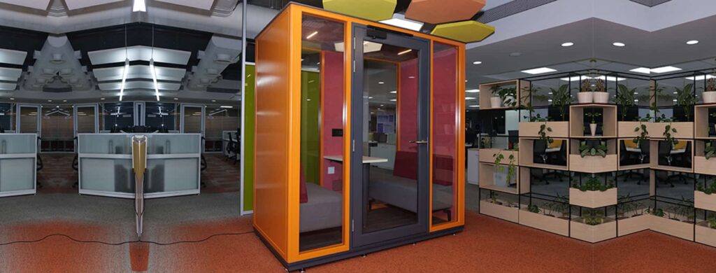 How Modern Phone Booths Boost Productivity and Privacy in an Open Office